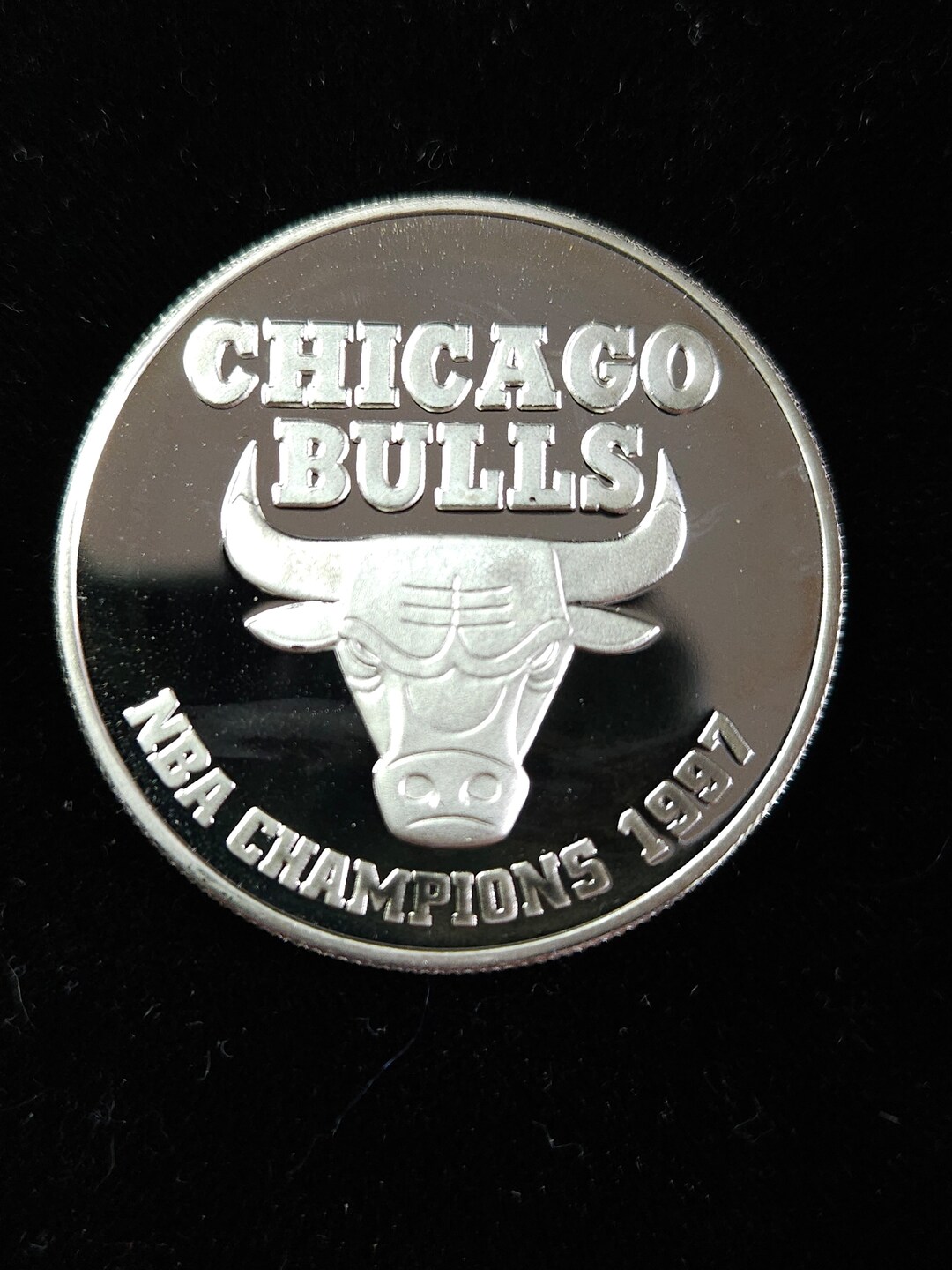 1997 Chicago Bulls NBA Champions 1 Ounce 999 Silver Coins - Limited ...