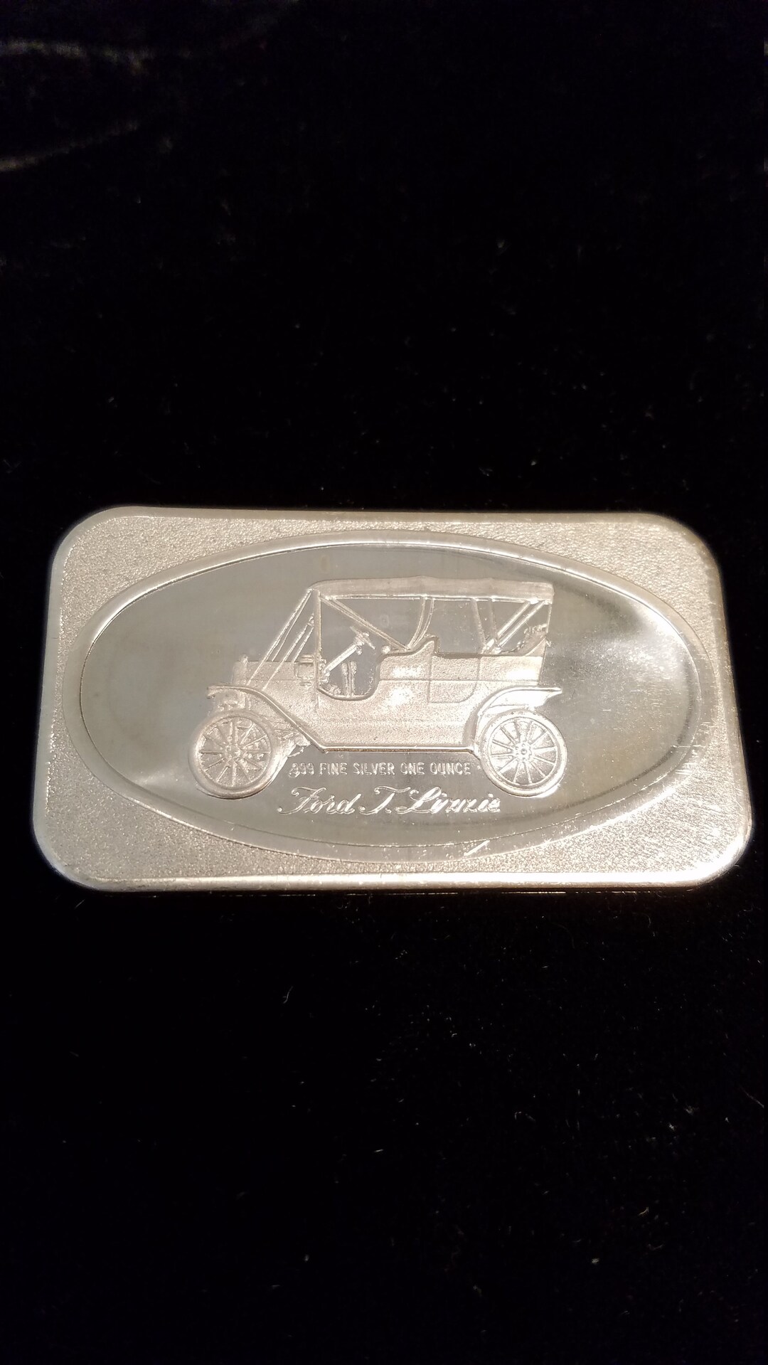 Ford T Lizzie Automobile 1 Ounce 999 Vintage Silver Bar. Madison Mint ...