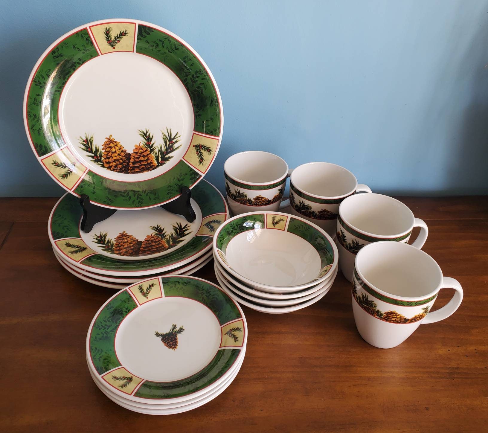 Pine Cones Dinnerware Set by Oneida - Etsy