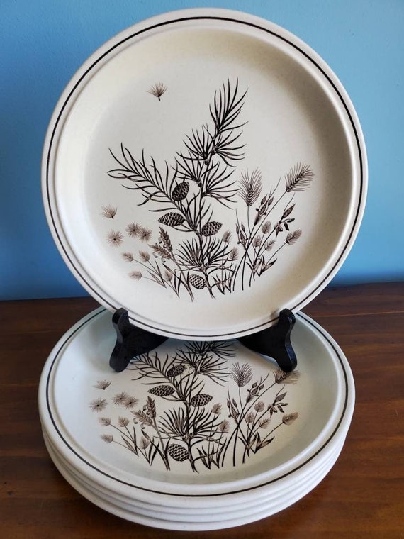 Vintage Pinewood Dinner Plate Set by Grindley - Etsy
