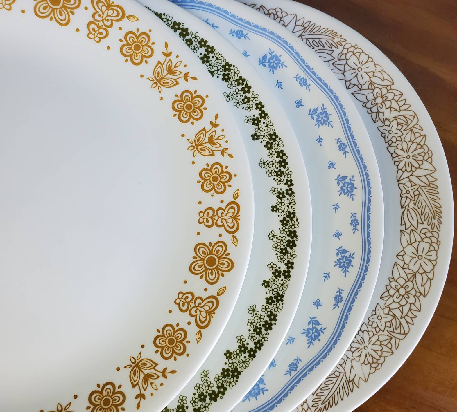 Vintage Corning Corelle Dishes From The 70s 80s Are Plates Full Of ...
