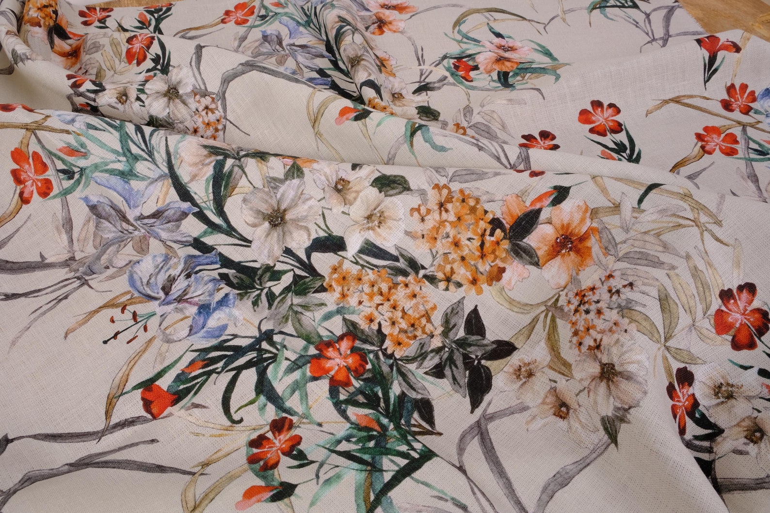 Softened Floral Pattern Linen Fabric, Medium Weight Linen With Flowers ...