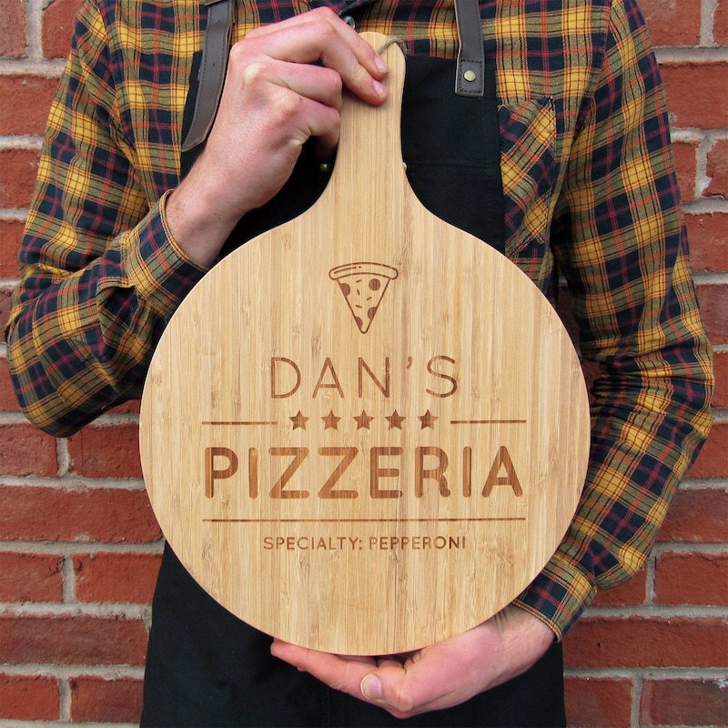 Round Wood Pizza Board - Etsy