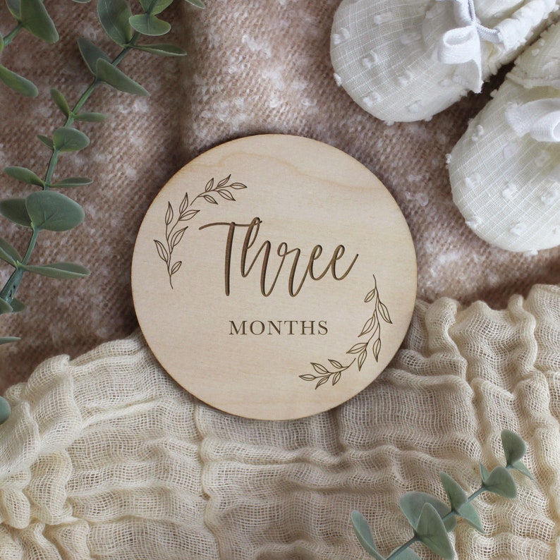 Floral Wooden Milestone Discs, Photo Prop Plaque Baby Shower Gift, Baby ...