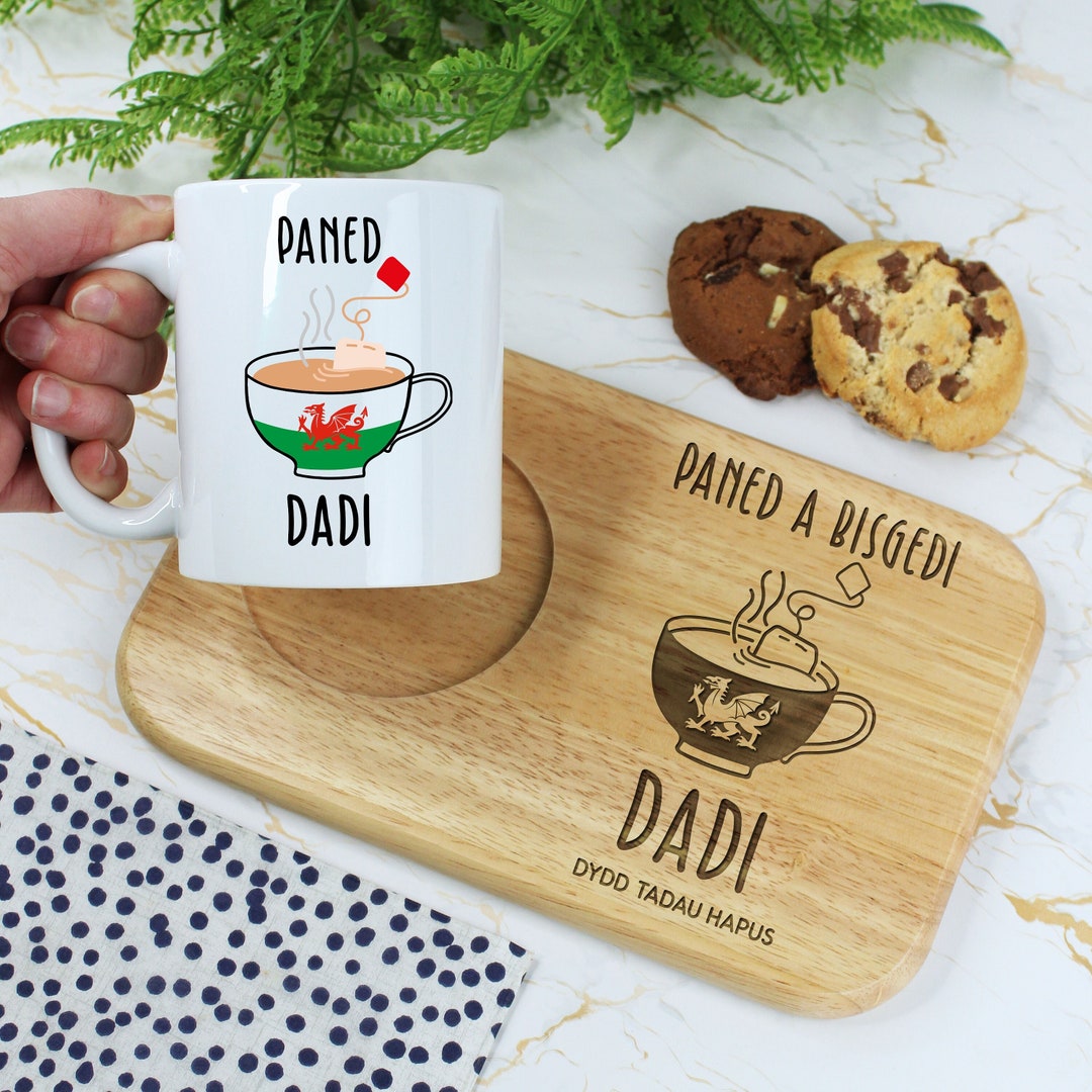 Personalised Dadi Welsh Daddy Tea & Biscuits Board With Coffee Mug ...