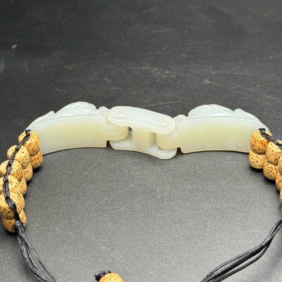 Chinese white jade pure hand-carved exquisite rare do… - Gem