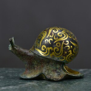 Chinese Antique Pure Hand-made Exquisite Rare Bronze Inlaid Gold Snail ...