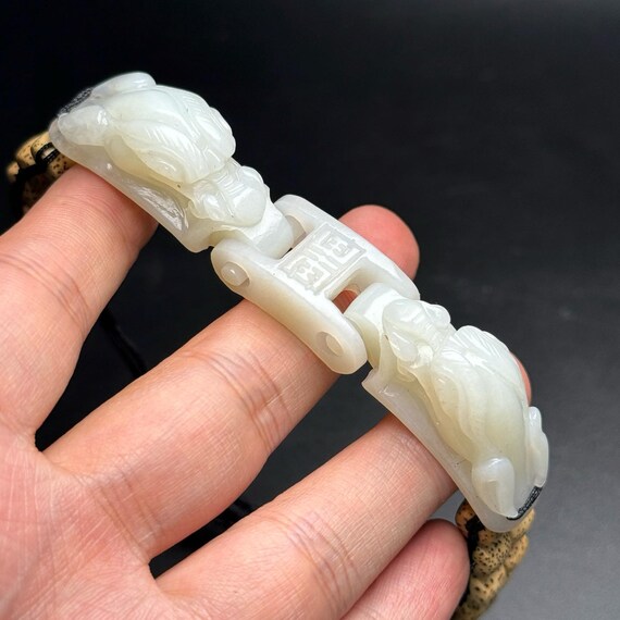 Chinese white jade pure hand-carved exquisite rare do… - Gem