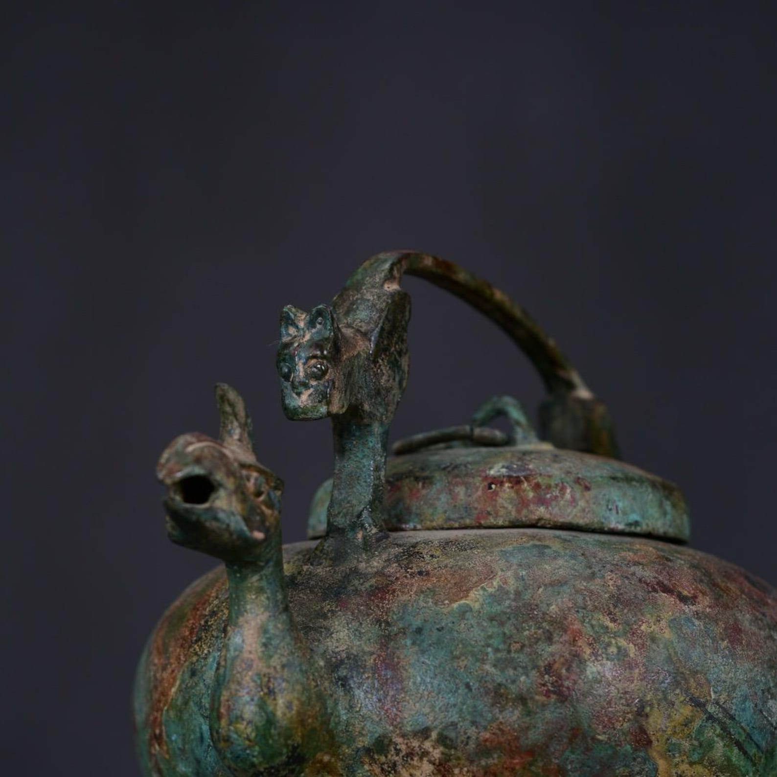 Exquisite Bronze Chicken-head Ewer Sculpture, Handcrafted From Antique ...