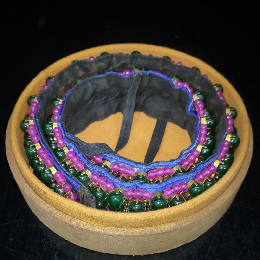 An Exquisite and Rare Handmade Chinese Antique Brocade Box Containing a ...