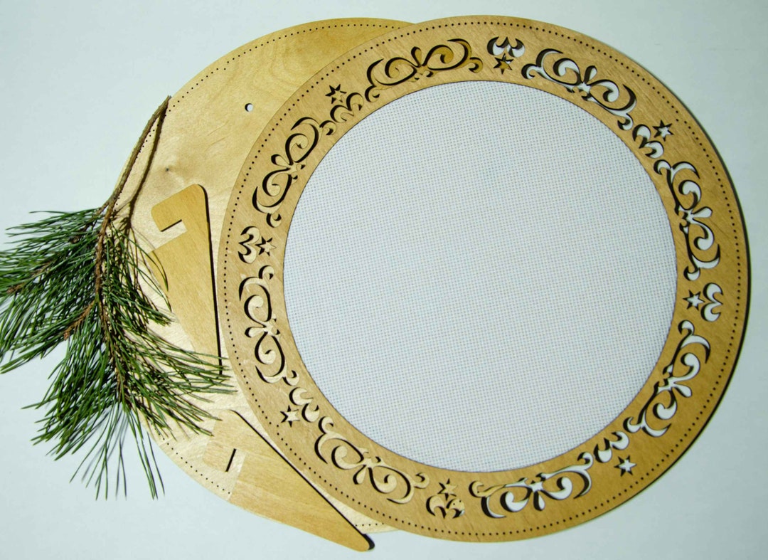 Decorative Embroidery Hoop Stand, Wooden Frame for Cross Stitch ...