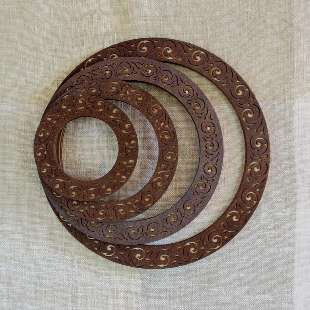 Brown Decorative Cross Stich Hoop Set, Magnetic Embroidery Hoop Display ...