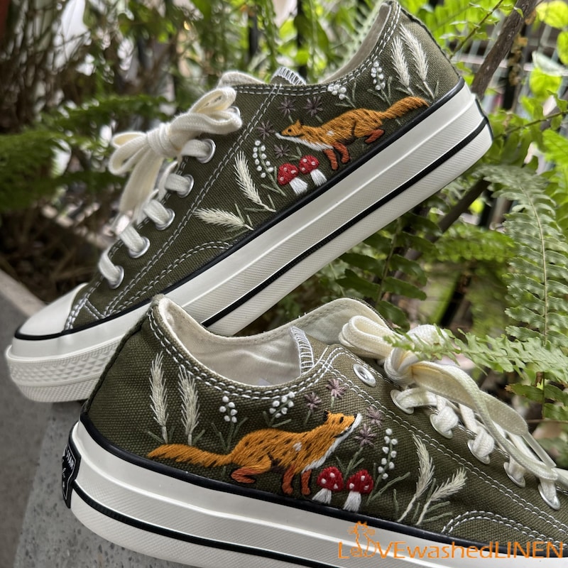 Embroidered Converse - Etsy