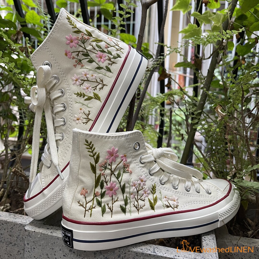 Custom Embroidered Converse High Tops: Daisy Flower Wedding Sneakers - Etsy