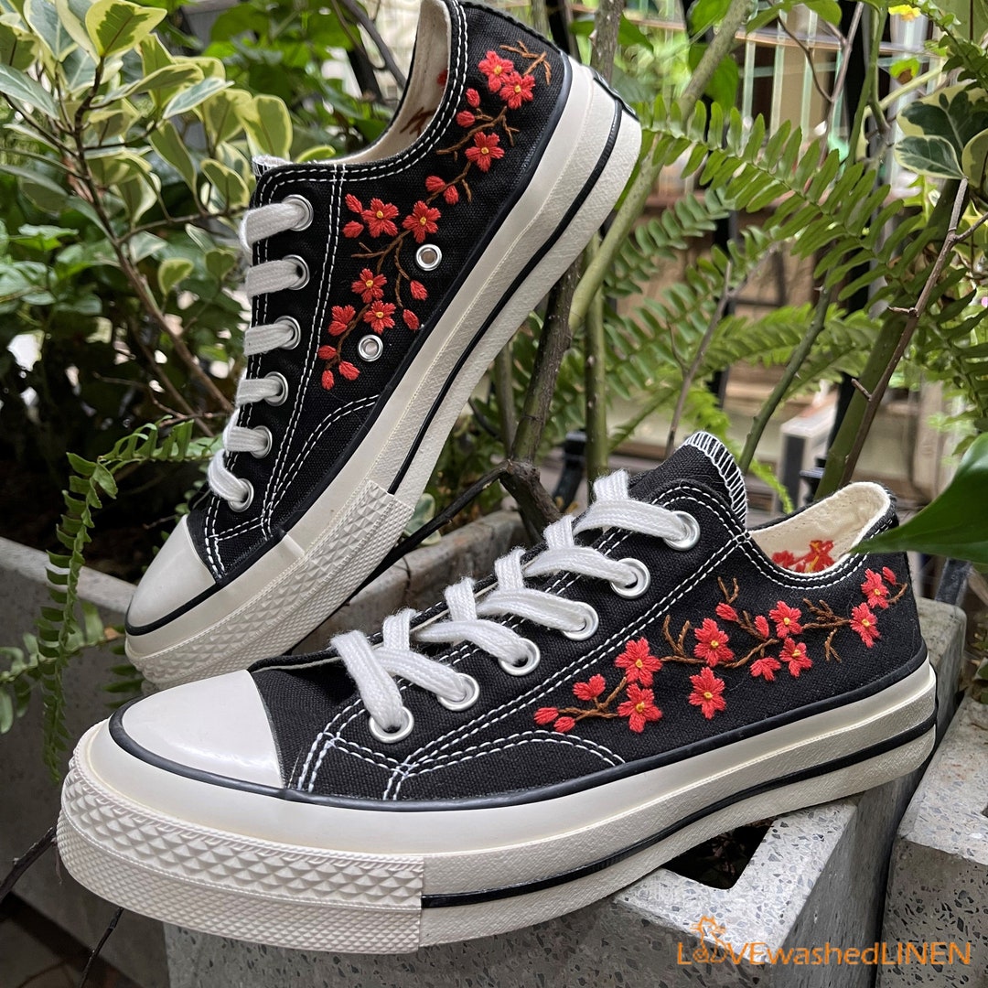 Embroidered Converse/ Custom Converse Chuck Taylor Embroidered Flower ...