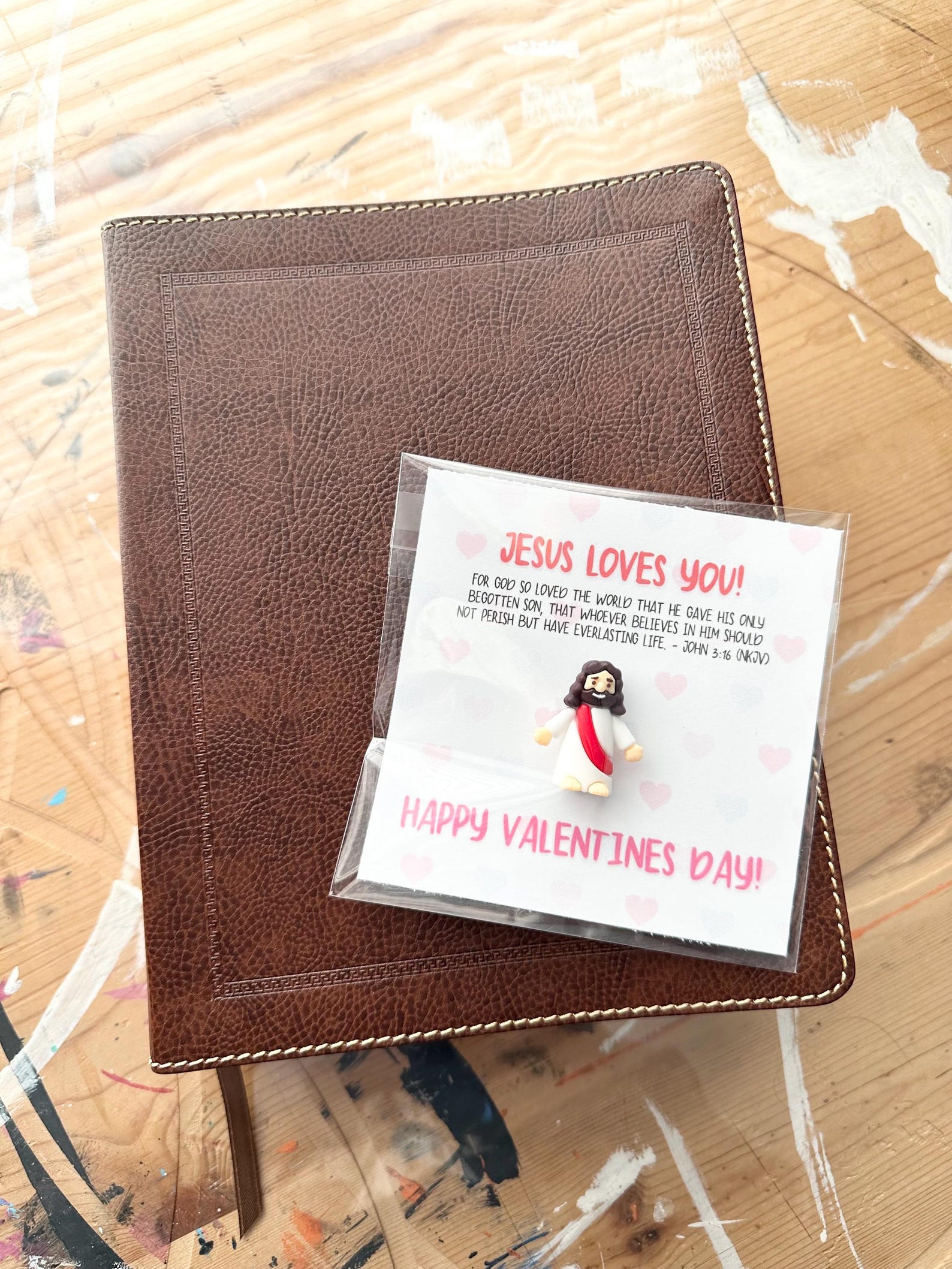 Mini Jesus Valentine | Mini Jesus Printable | Jesus Loves You Valentine ...