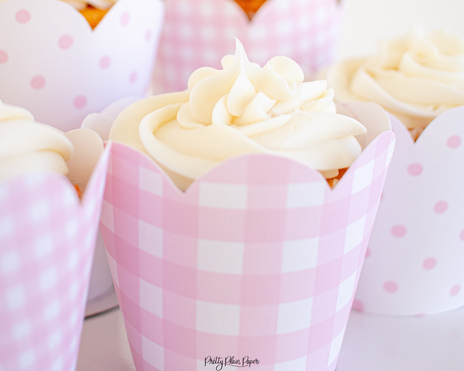 Pink Gingham Cupcake Wrappers & Pink Polka Dot Cupcake - Etsy