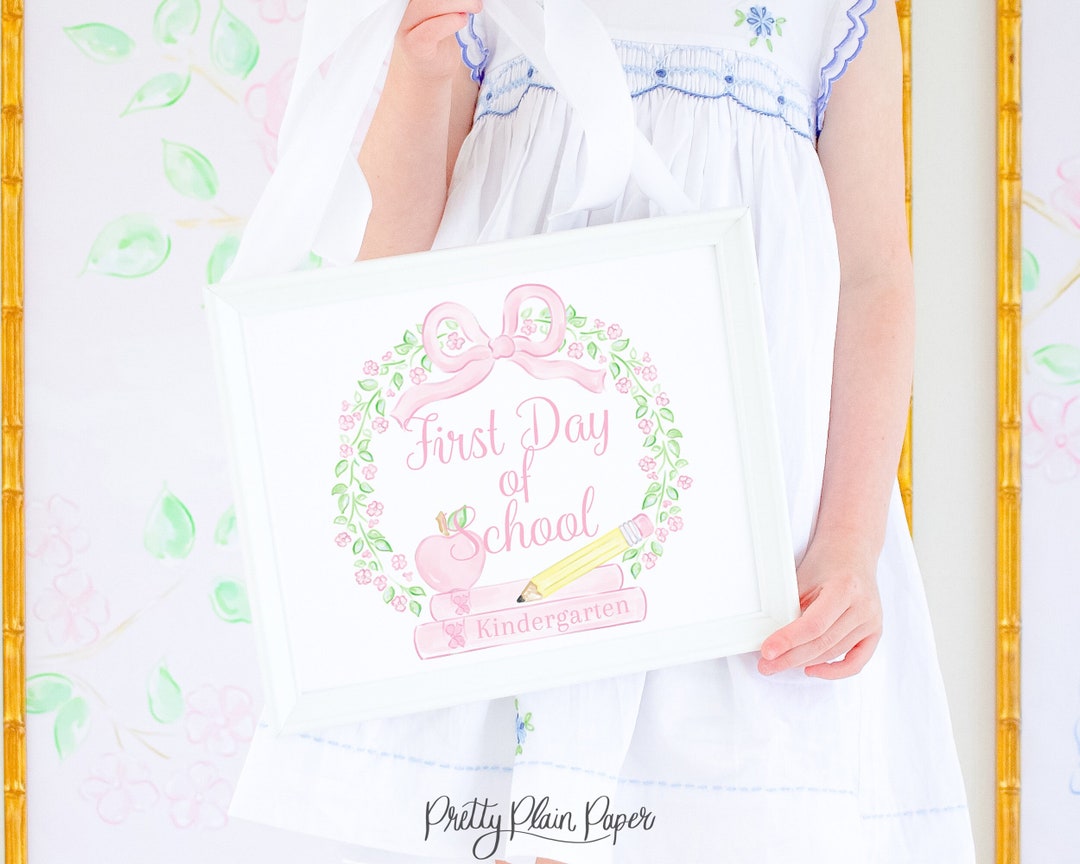 Watercolor Crest First Day of School Sign | 8x10 Editable Printable ...