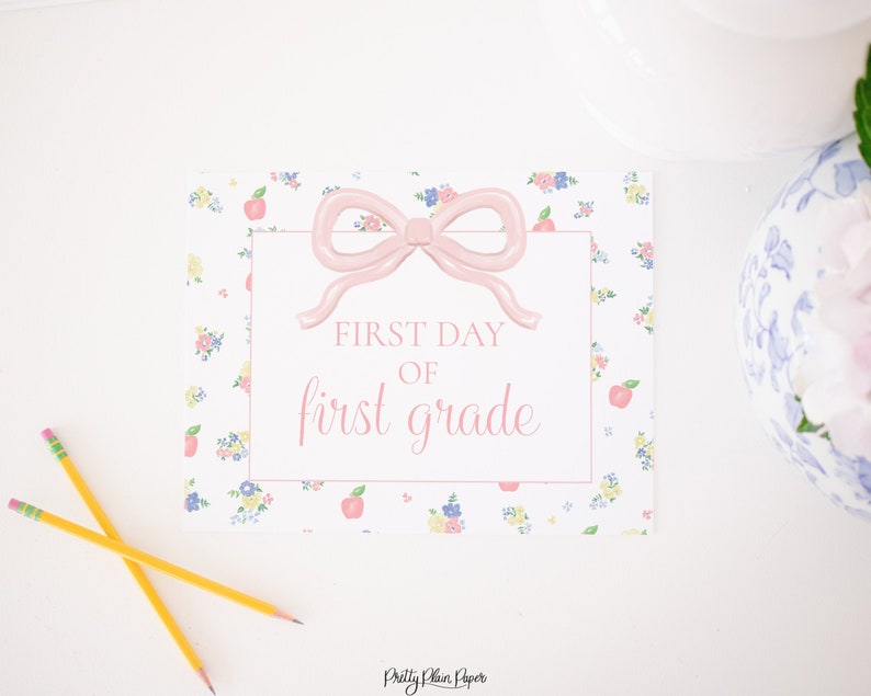 Floral & Pink Bow First Day of School Sign Watercolor First - Etsy