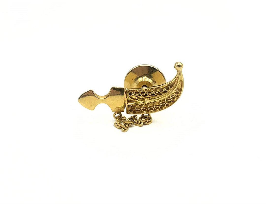 Saudi Arabia Solid Gold Brooch - Etsy