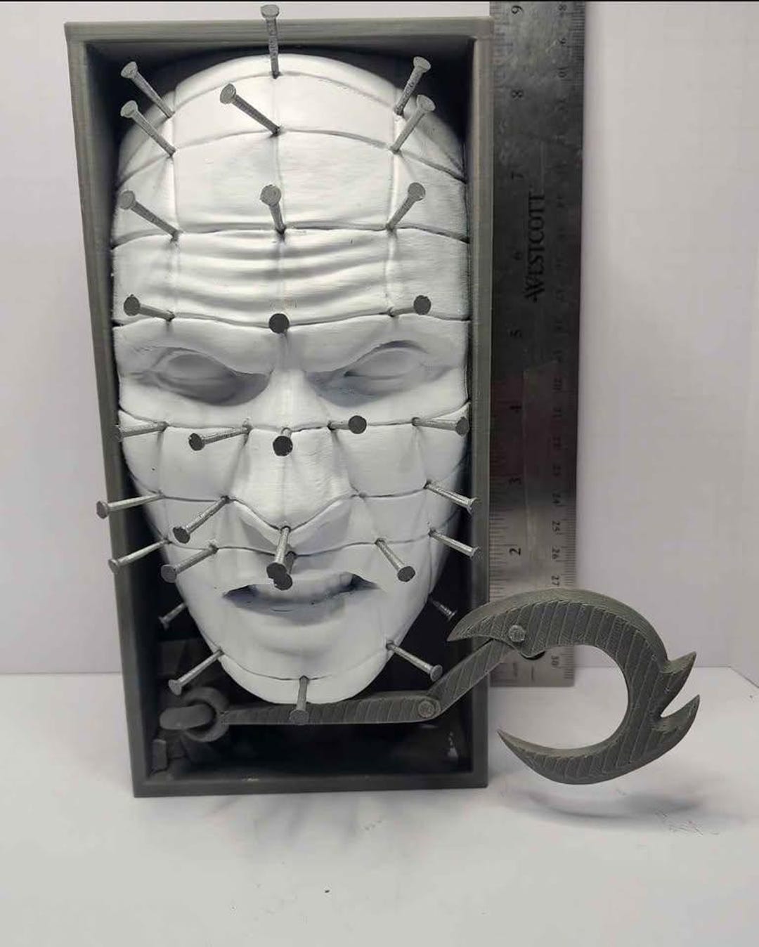 Hellraiser Pinhead Bookend 3D Printed and Hand Painted - Etsy