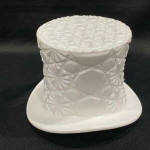 Fenton Daisy and Button Milk Glass Top Hat, White Glass Hat - Etsy