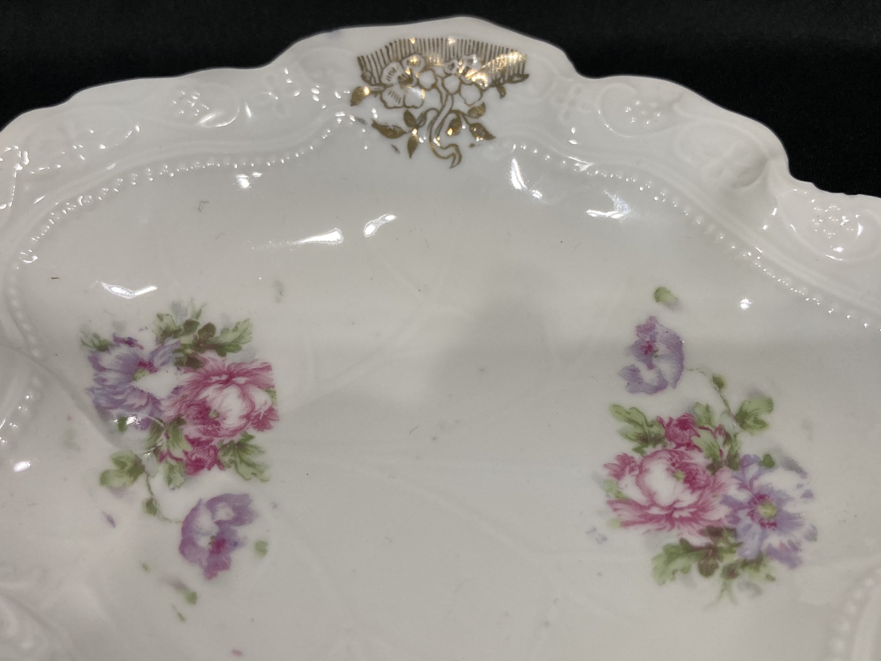 Porcelain Leaf Shaped Sauce Bowl with Underplate | Etsy