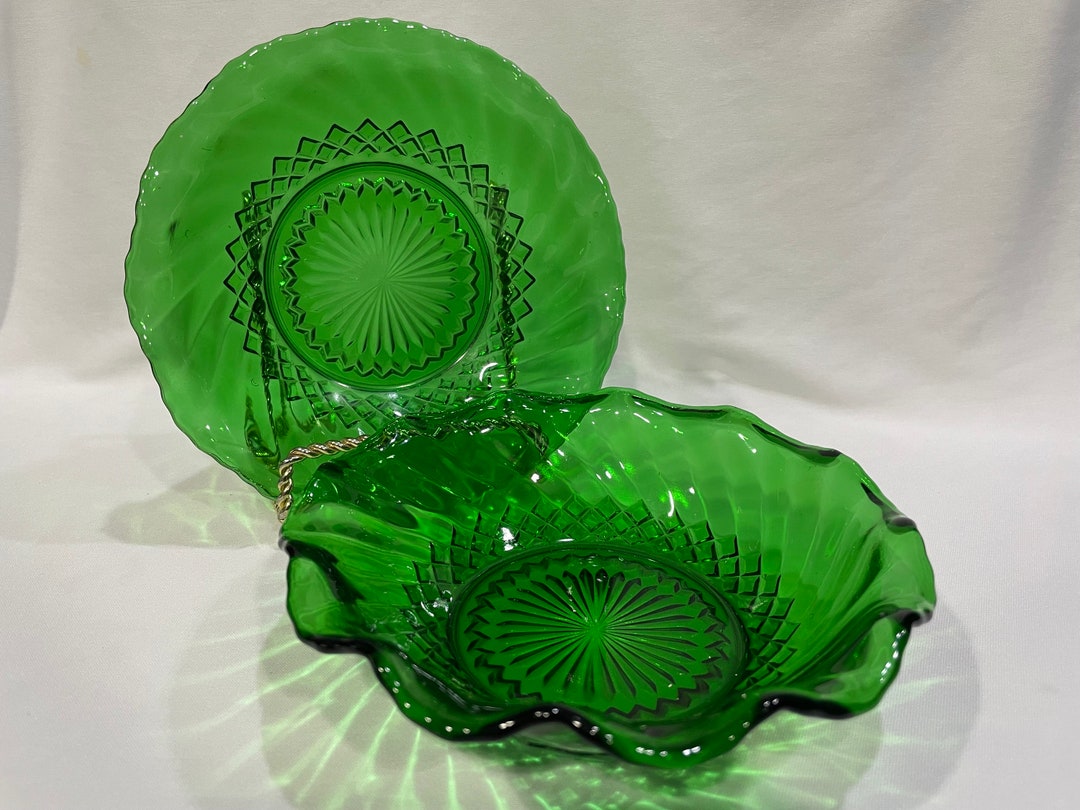 Anchor Hocking Forest Green Swirl Bowl With Diamond Cut Bottom- Set of ...
