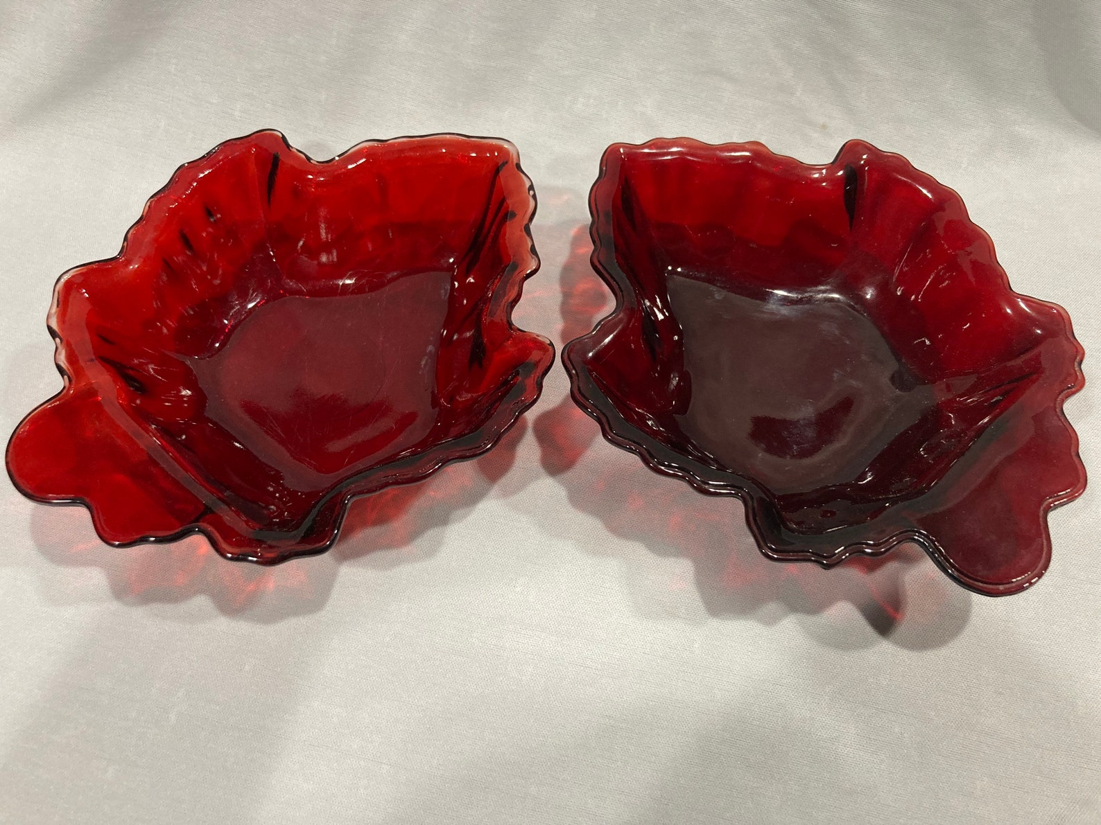 Anchor Hocking Ruby Red Maple Leaf Shaped Dishes Set of 2 - Etsy