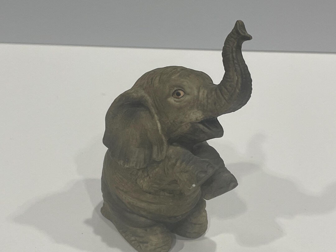 Lefton China, Gray Porcelain Elephant With Lucky up Truck - Etsy