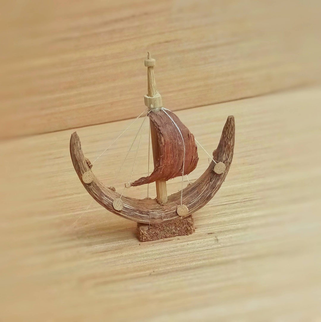 Miniature Sailing Boat Tiny Sailing Ship Mini Boat Fishing Boat Sail ...