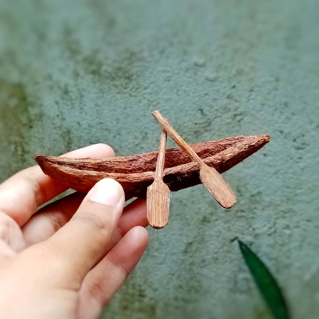 Miniature Rowing Boat Tiny Boat With Ores Mini Rowing Boat Shelf ...