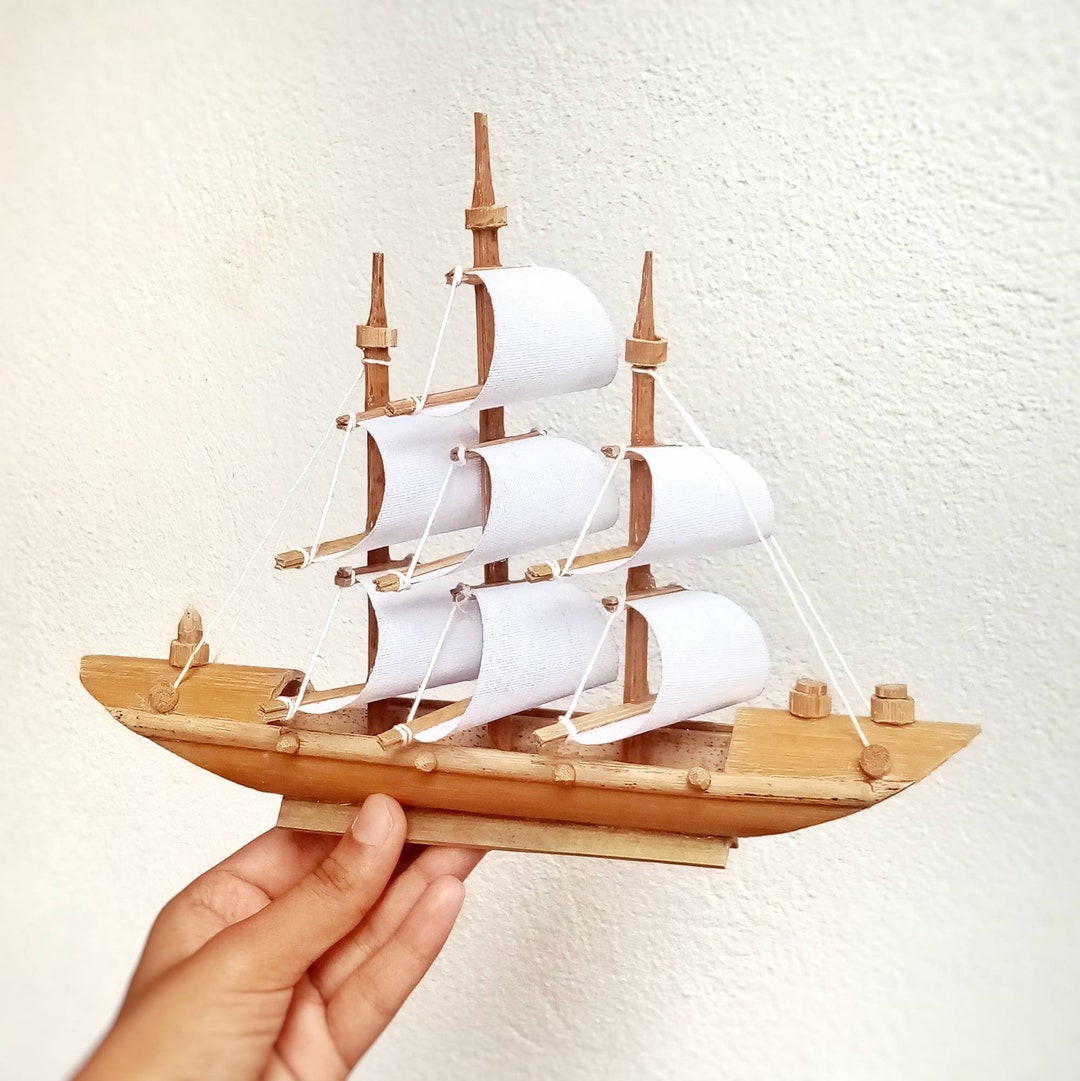 Miniature Sailing Ship Wooden Ship Handmade Sail Ship Shelf Display ...