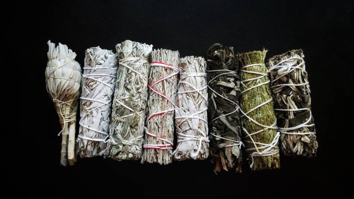CEDAR Smudge Wand smoke Cleansing Ritual House Smudging Cleanse Sage ...