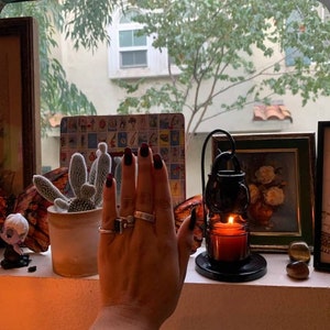 Hanging Cauldron Oil Burner With Stand – Ceramic Wax Melt Warmer & Tea ...