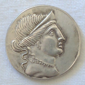 Caesar Divi.f - Roman - Souvenir Ancient Coin - Etsy