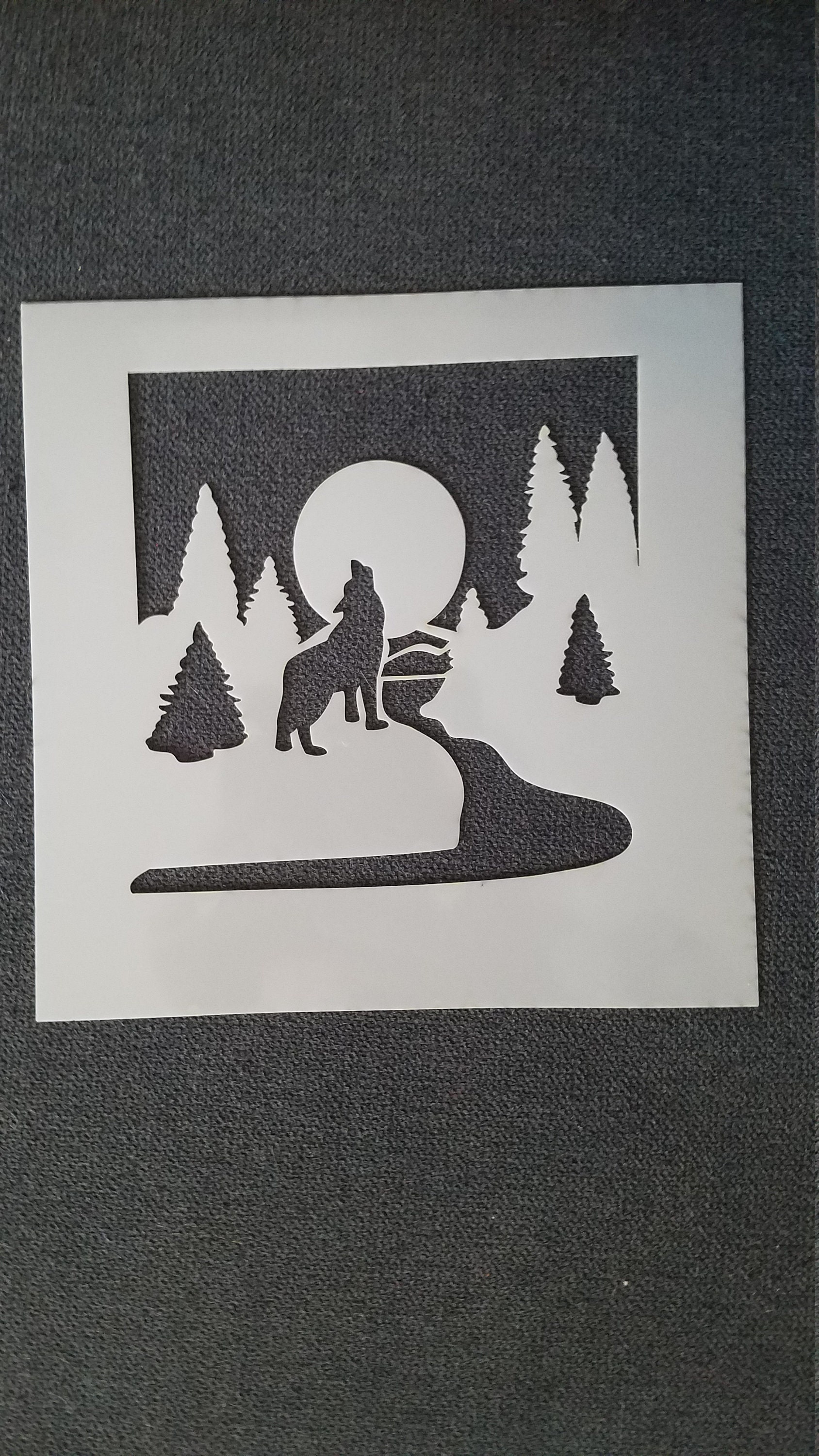 Wolf Howling Stencil - Etsy