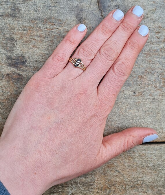 Vintage 1988 English Hallmarked Solid 9ct 9k Gold Ony… - Gem