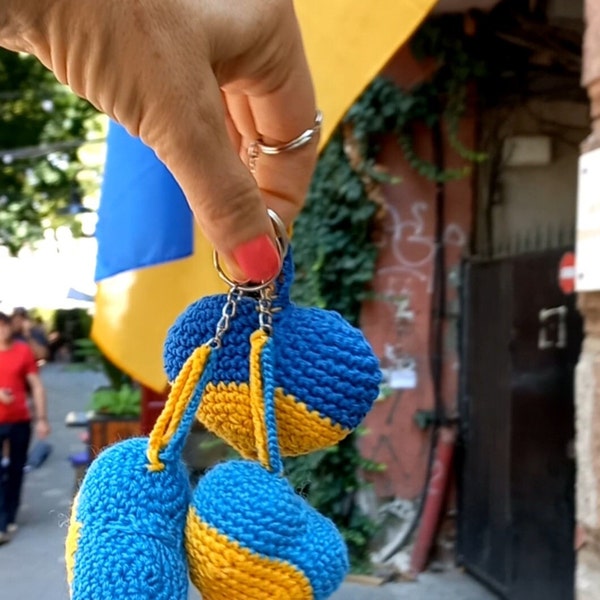 Ukraine Keychain - Etsy