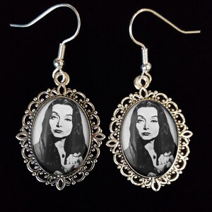 Morticia Addams Family Large Antique Silver Pendant Necklace Earrings Goth 1960s TV - Etsy
