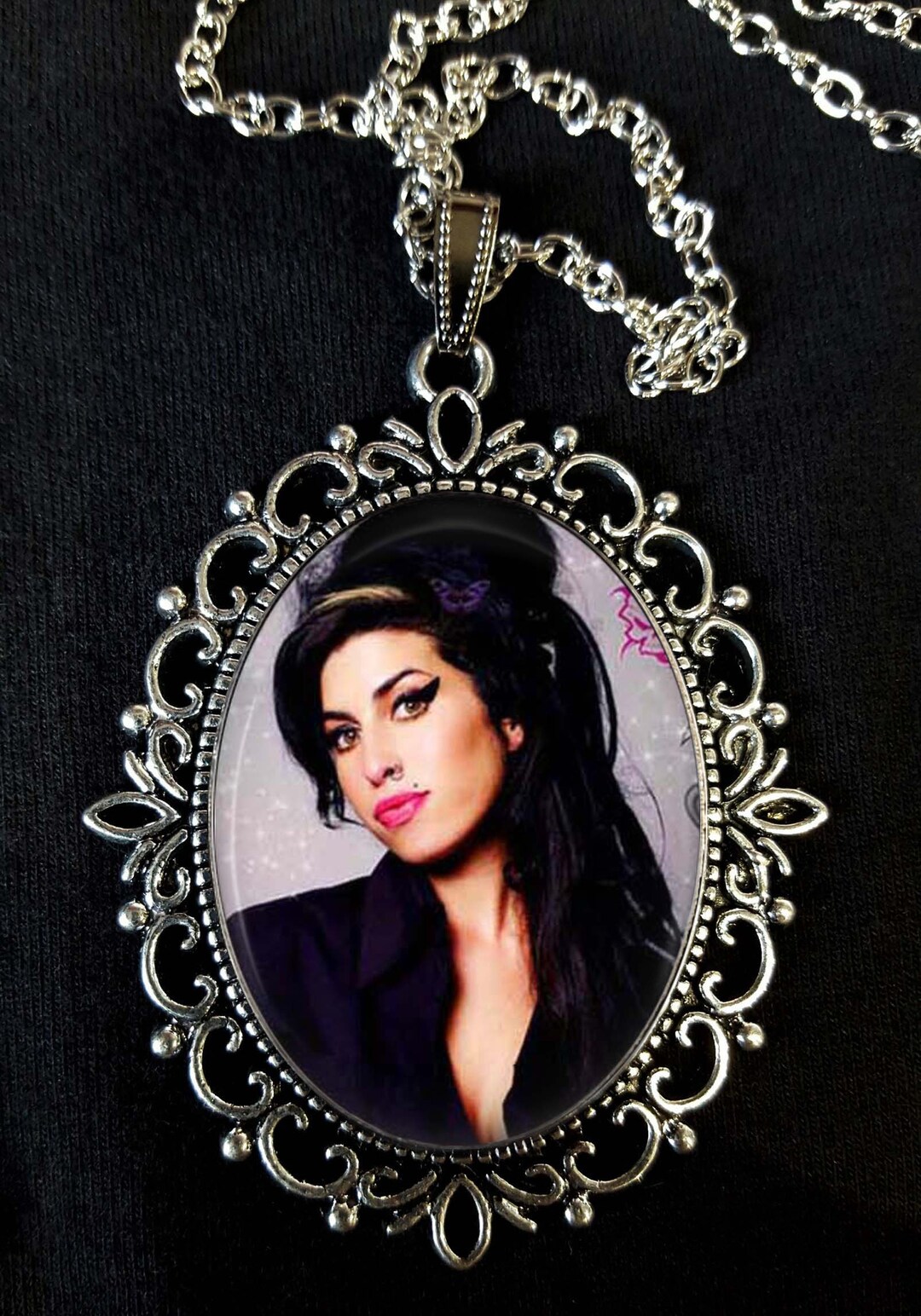 Amy Winehouse Large Antique Silver Pendant Necklace Earrings - Etsy