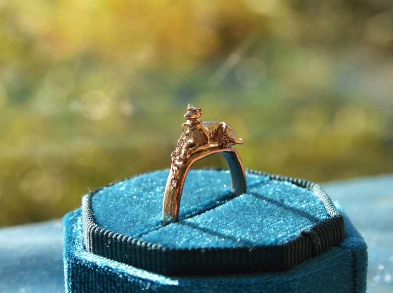 Handmade 9ct Gold Whippet Ring: Antique Style Dog With Chain - Etsy UK