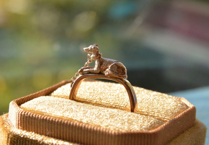 Handmade 9ct Gold Whippet Ring: Antique Style Dog With Chain - Etsy UK