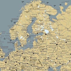 Printable World Map Art in Blush and Hunter Green Map of the - Etsy