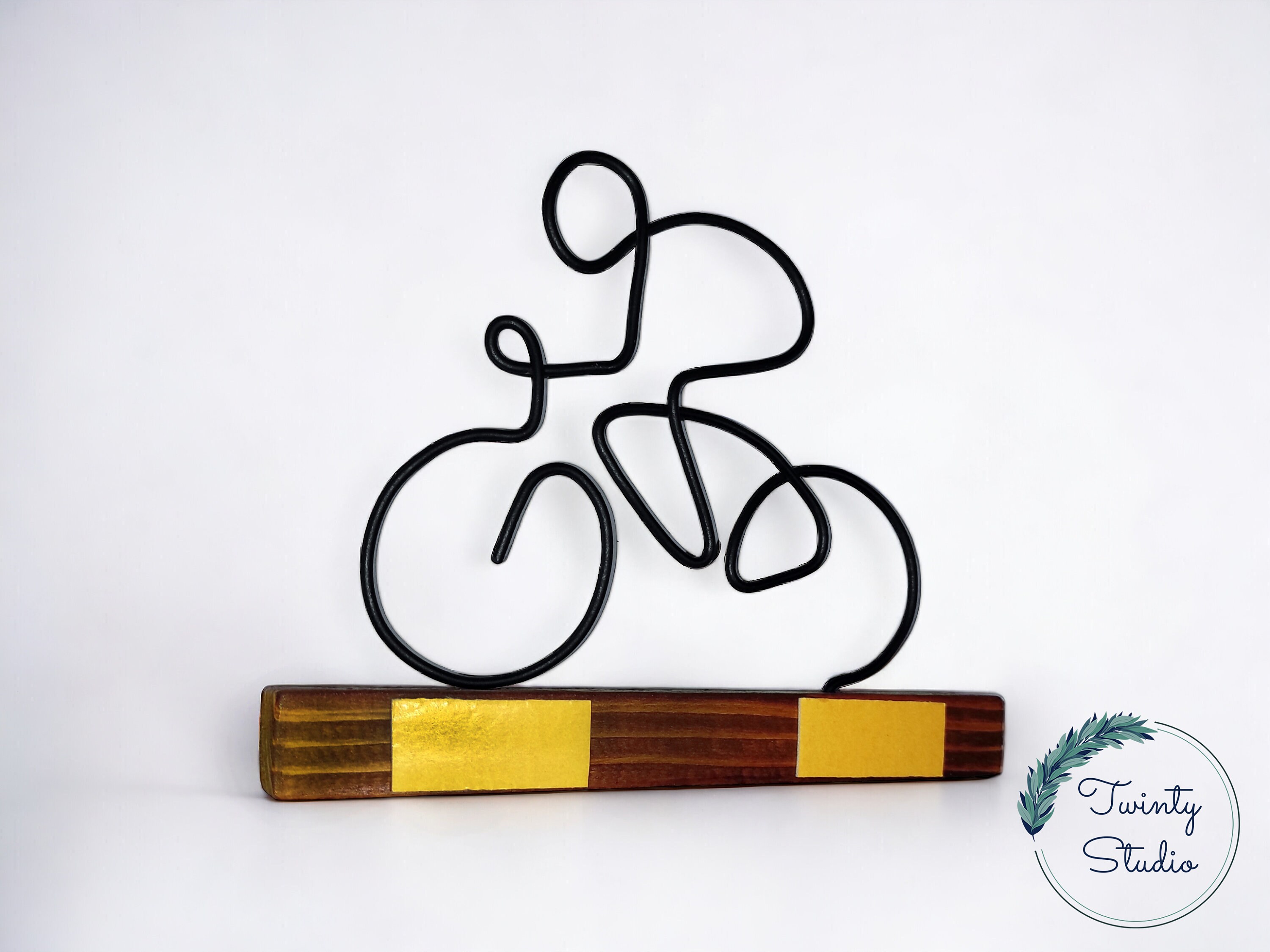 Single Wire Cyclist Art, Handcrafted Wire Bicycle Figurine, Wall ...