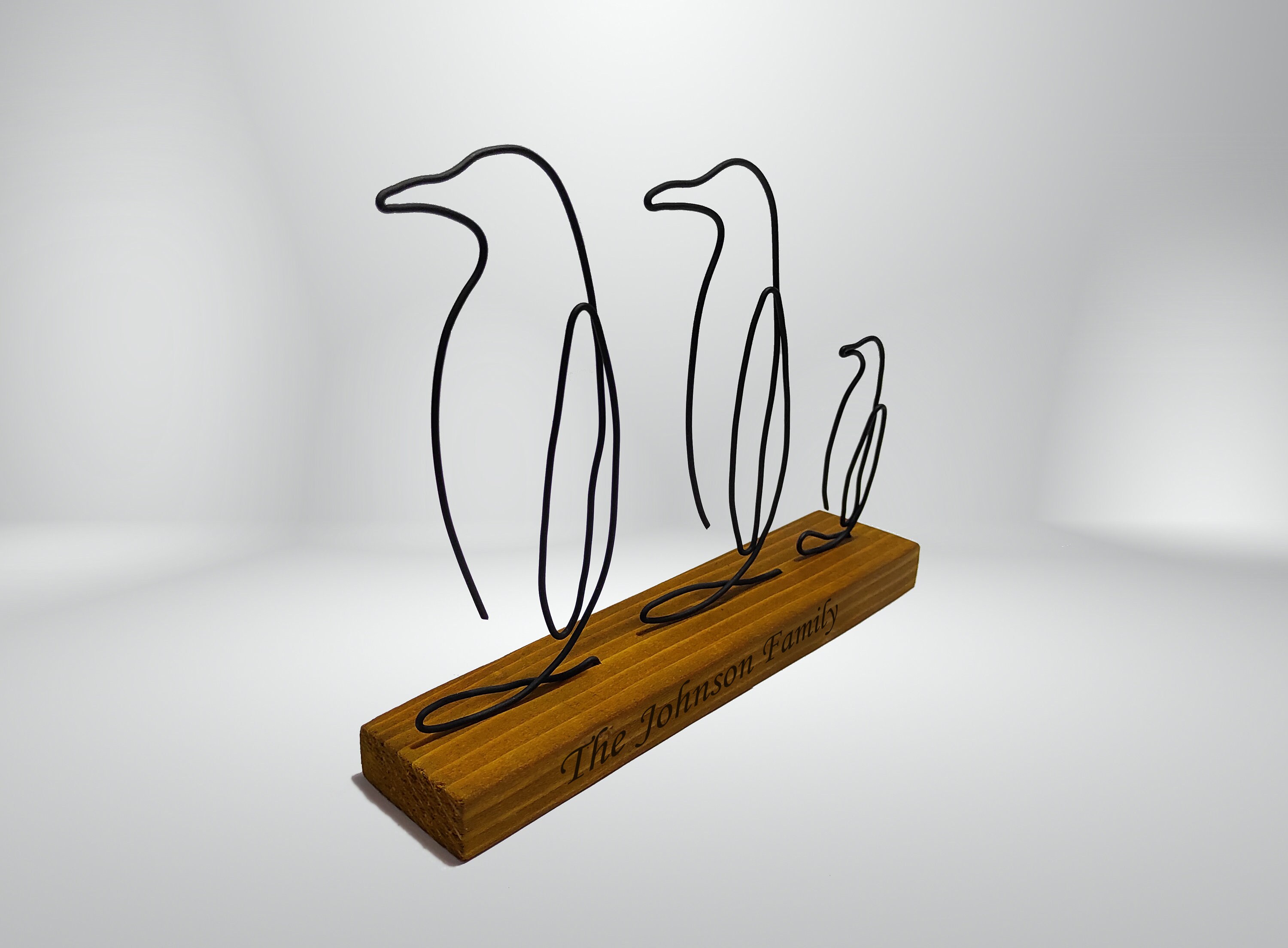Customizable Penguin Family Sign, Wire Art Sculpture, Shelf Decor, New ...