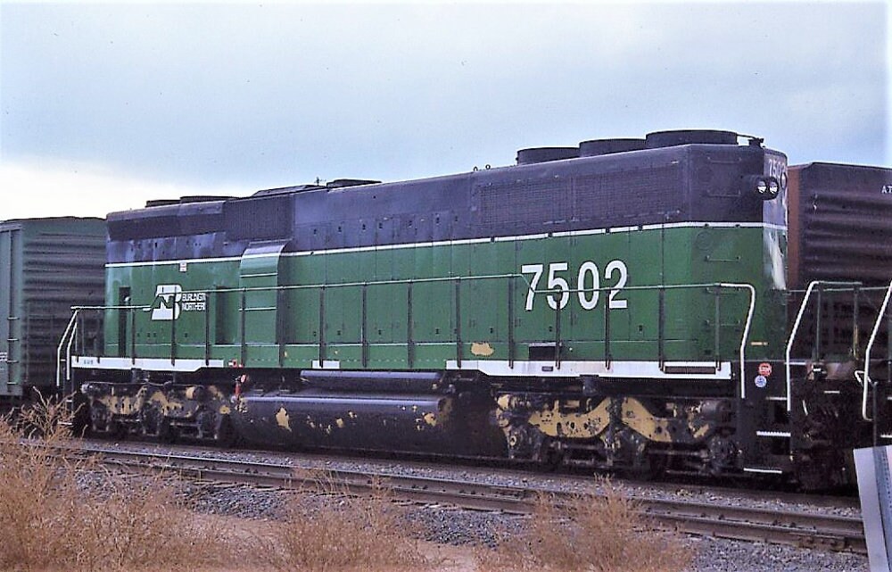 N-scale BN 302/7199/7502 SD40B-2 - Etsy