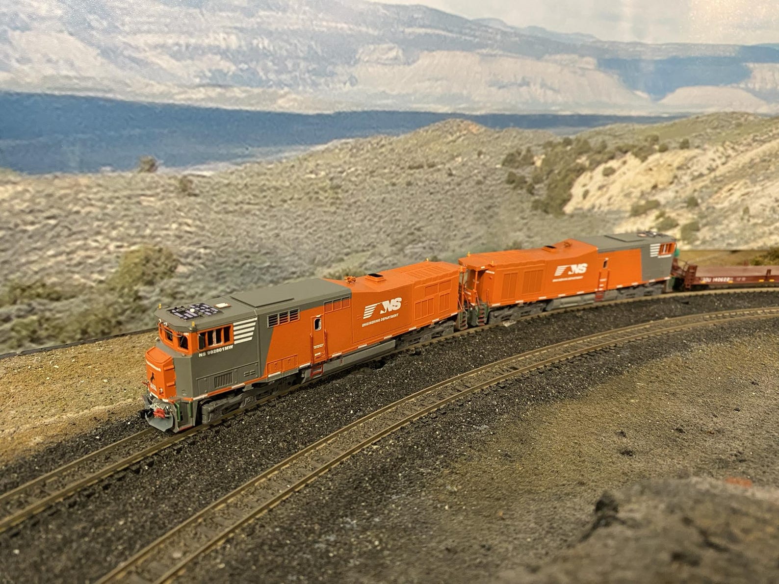 N Scale NS Mow Engine_sill Pair - 3D Resin Kit - Etsy