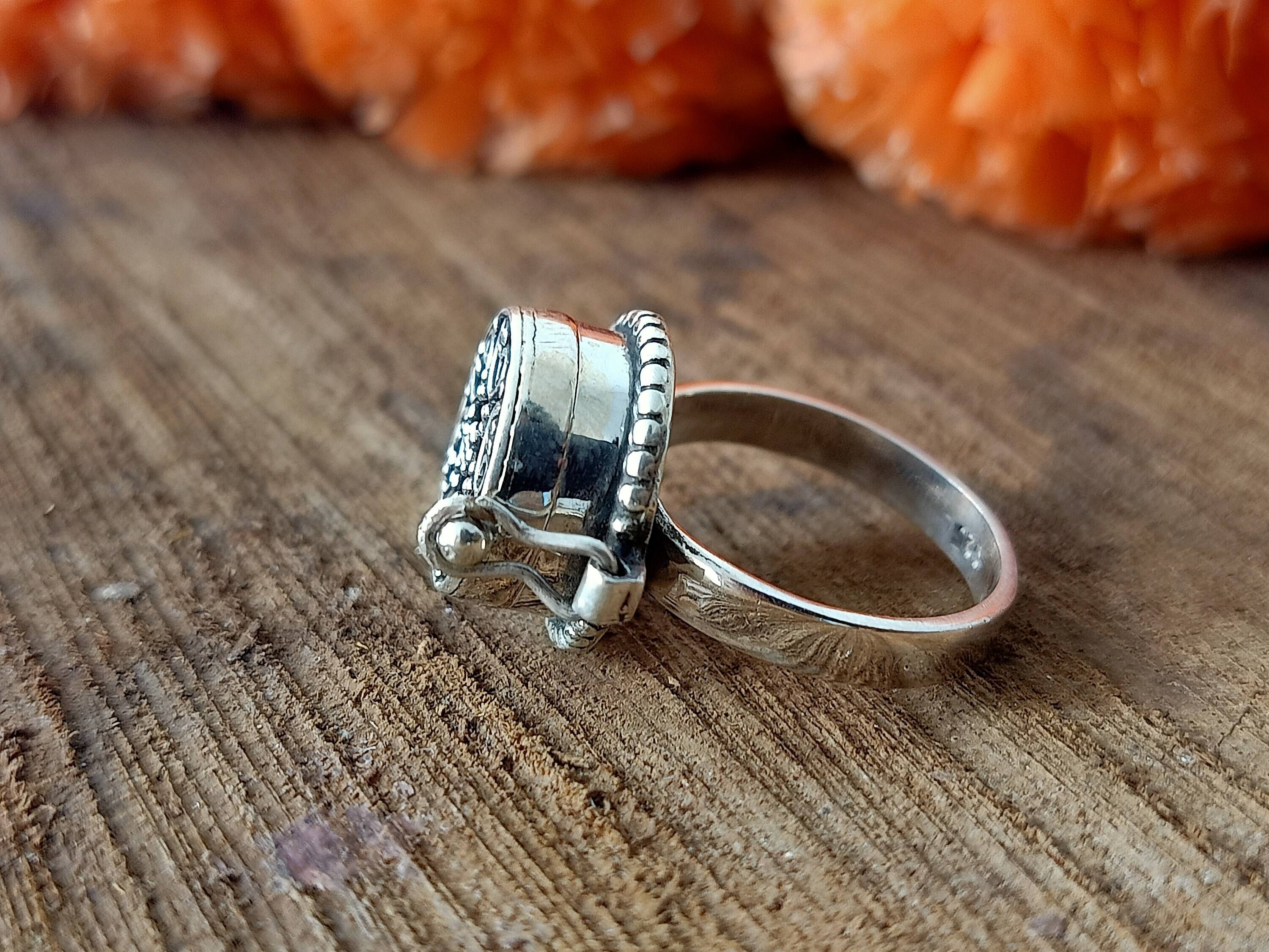 Silver poison ring round shape ring unique ring secret | Etsy