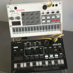 Korg Volca 2 Tier Perspex/acrylic Synth Holder/stand - Etsy